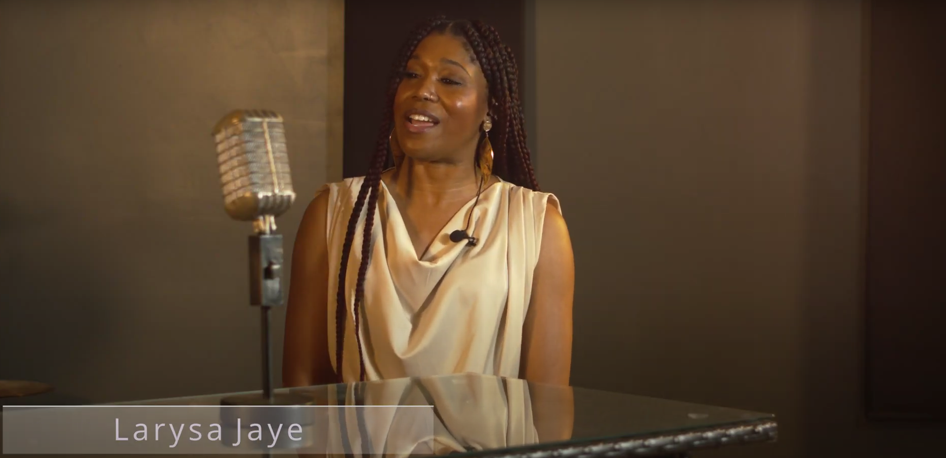 In the Studio Interview - Larysa Jaye :: IndieSpark
