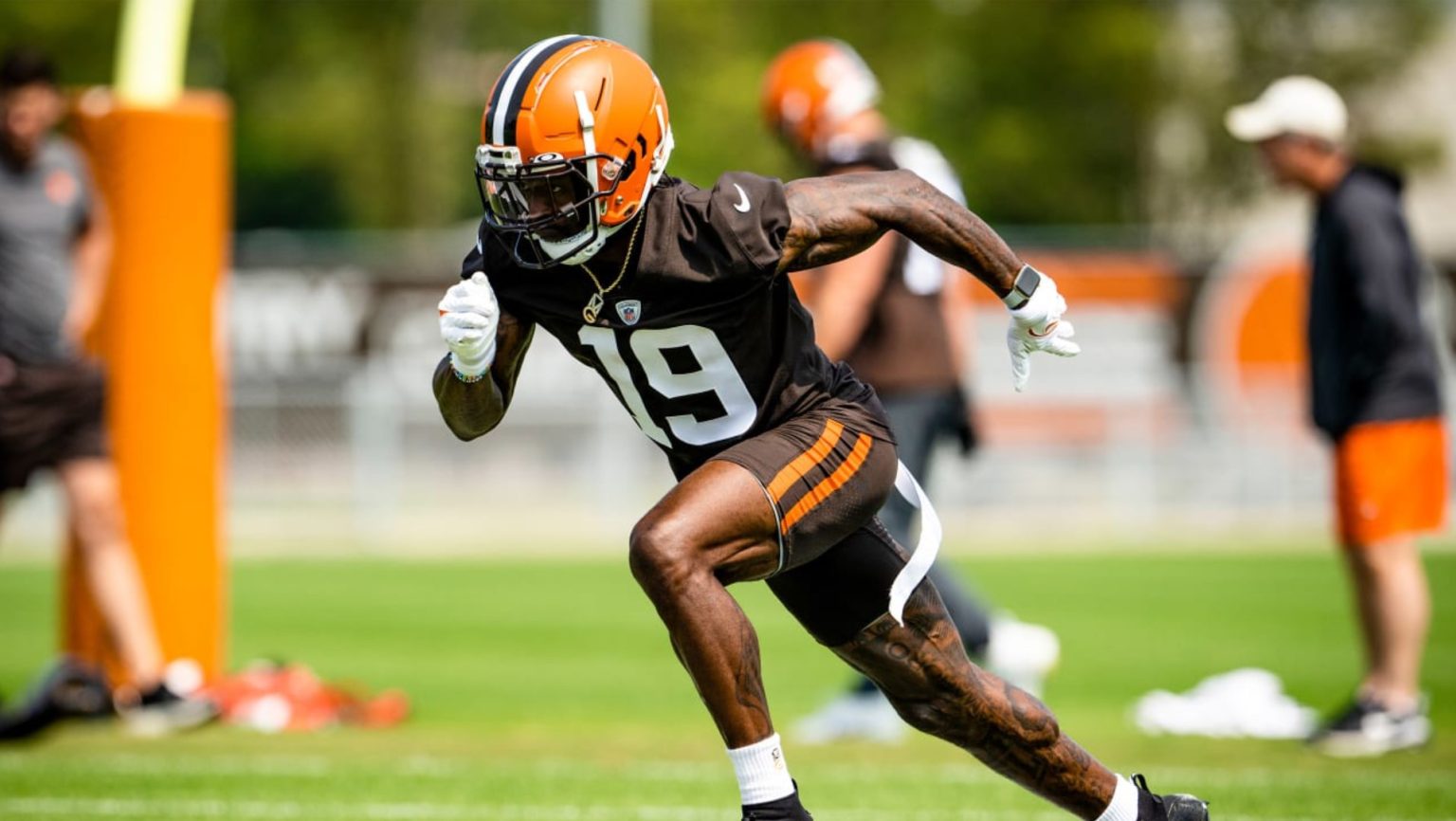 6 of the Fastest Wide Receivers in the NFL :: Indie Spark